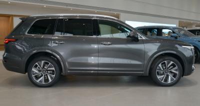Cina Versione Lusso LI ONE 2021 EREV 5 Porte 6 Posti Grande SUV Elettrico EREV 131HP in vendita