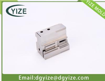 China 2019 plastic mould parts of precision plastic mould maker YIZE becomes more professional for sale