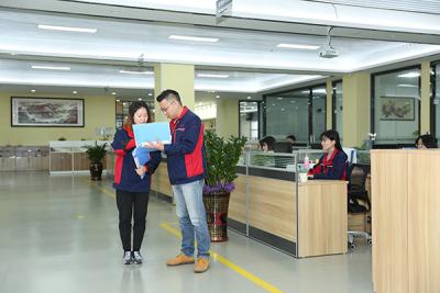 China 【Precision mould part manufacturer】 yize accroding to drawings and samples to process for sale
