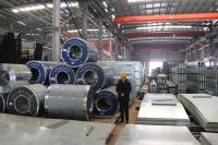 China Customizable Galvanized Hot Rolled Checkered Steel Plate 1250mm Width Anti Slip for sale