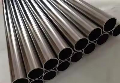 中国 縫合のない炭素鋼管 ASTM A106 A53 建設用 壁厚さ 2.0mm-10mm 販売のため