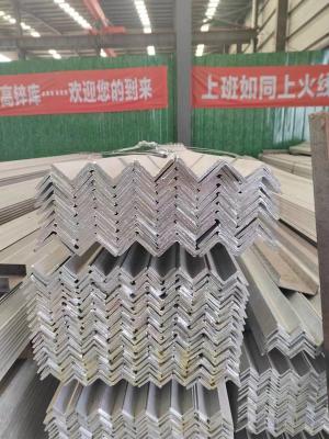 China Construction Shipbuilding Cars Q195-Q420 Series Grade Galvanized Angle Iron with Holes for sale
