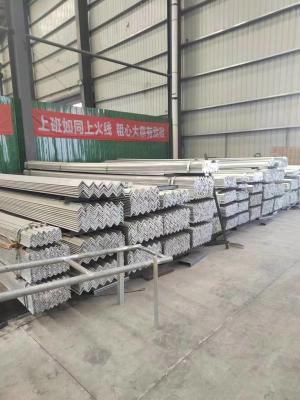 China Q195-Q420 Series Stainless Steel Slotted Angle Bar for Construction and Shipbuilding for sale