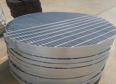China Galvanized Steel Bar Floor Grating Walkway with 50mm Pitch and ISO9001 Certificate for sale