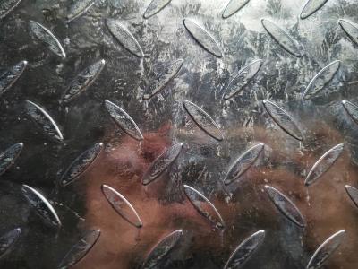 Cina Piastra di acciaio a modello galvanizzato con strato di zinco da 40 g/m2 e dimensioni personalizzabili 1250/1000 mm in vendita
