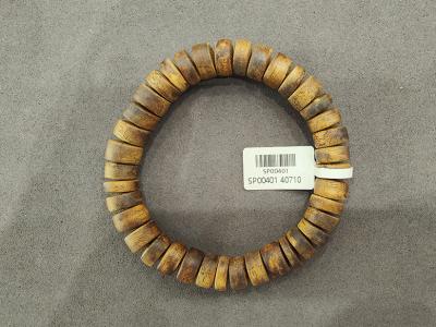 China Smooth Texture Wood Bead Bracelet with Diamond Gemstone for sale
