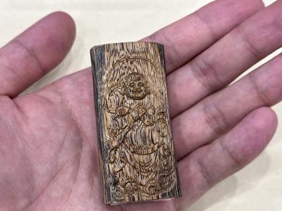 China Handmade Agarwood Pendant Jewelry With Link / Rolo Chain Type for sale