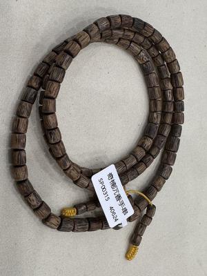China Handcrafted Agarwood Beaded Bracelet with Natural Fragrance and Adjustable Size for Meditation and Spiritual Wellness for sale
