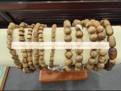 Adjustable Agarwood Jewelry Bracelet featuring Lobster Claw Clasp