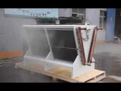 Dispositivo di raffreddamento fluido libero di raffreddamento del sistema a circuito chiuso con il sistema a acqua dello spruzzo