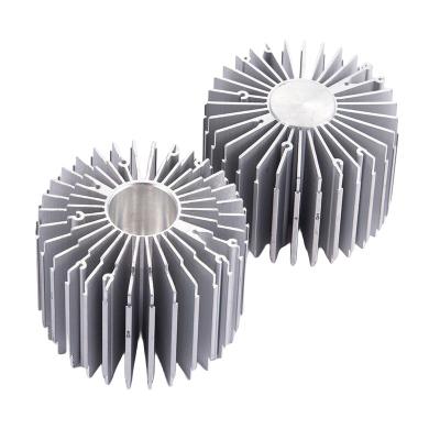 Cina Scafo termico di precisione Estrusione di alluminio Scafo termico elettronico personalizzato in vendita