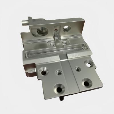 China Easy Assembly Anodized CNC Milling Services for Customized Aluminum Precision Metal Parts à venda