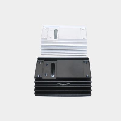 Cina Heat Dissipation 6000 Series Aluminum Extruded Heat Sink Customizable and Durable Design in vendita