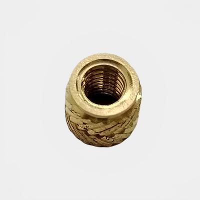 Cina Parti di tornitura in rame CNC di precisione personalizzate con disegno e campioni gratuiti con logo inciso in vendita