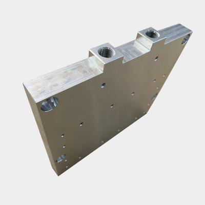 Cina Conduction Heat Dissipation Cold Plate With Screw Or Welding Mounting in vendita