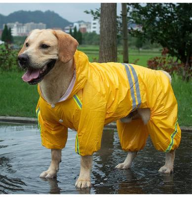 Cina Il cane impermeabile di maglia con cappuccio del peso leggero regolabile respirabile copre l'impermeabile in vendita