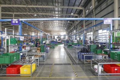 Cina Servizio di lavorazione di tubi di silicone per macchine di ingegneria in vendita