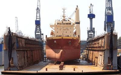 China 50t~100t Floating Dock Portal Crane With CCS Certificate Customized Design for sale