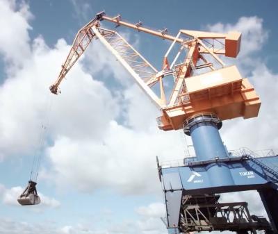 China 360 Degree Rotate 5t To 40ton Shipyard Port Cranes Customizable for sale