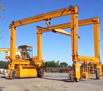 China 3 To 40meters Mobile Gantry Cranes Rubber Tyre Gantry Crane Energy Efficient for sale