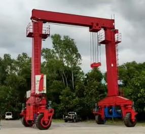 China Puente móvil Crane For Warehouse del neumático para todo clima de F12-20t en venta