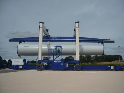 China Hydraulic Mobile Straddle Cranes MST For Wind And Nuclear Plants for sale