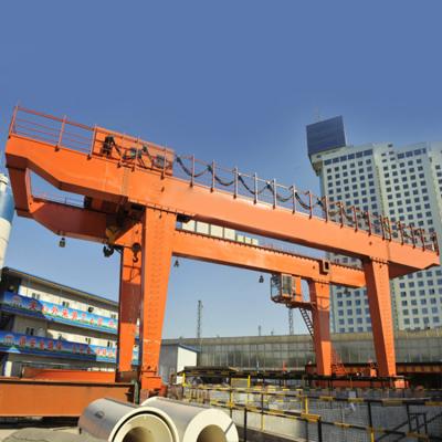 China Double Girder Rail Mounted RMG Container Gantry Crane 45T Movable With Cantilever for sale