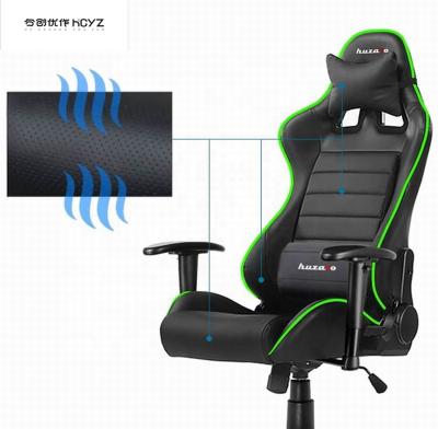 Cina Comfortable Ergonomic PU Leather Gaming Chair with Massage Function and LED Light in vendita