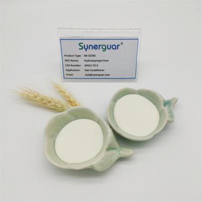 Cina Gomma guar superiore di viscosità media per l'agente d'ispessimento organico idrossipropilico del condizionatore di capelli in vendita