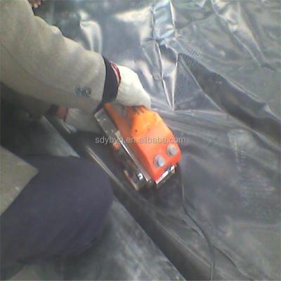 Китай 45 Mil HDPE Geomembrane Pond Liner для рыбоводства на Филиппинах Устойчивый к химическим веществам продается