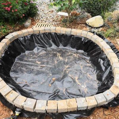 Cina Geomembrana in HDPE verde di larghezza da 1 a 8 m per rivestimenti di stagni di piscine di pesci rinforzati anti-siquea in vendita