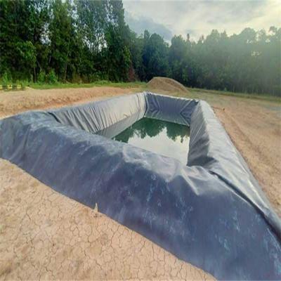 Cina 1m-8m di larghezza Geosintetica impermeabile Deposizione di HDPE per la protezione dell'ambiente in vendita