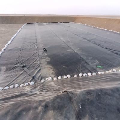 中国 1m-8m 幅 Hdpe 地膜 敷き布団 屋外 砂漠 植え付け 環境 に 優しい 販売のため