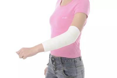 China Wholesale Manufacturer Medical Equipment Medical Orthopedic Cast Padding Compressive Elastic Adhesive Bandage Tape for sale