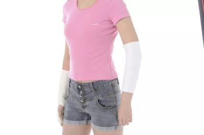 China Manufacturer CE ISO Approved Medical Disposable Soft High Quality Medical Polyester Fiberglass Surgical Orthopedic Cast for sale
