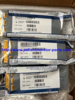 Cina Batterie originali per apparecchiature mediche per M3863A DC 12V 4.2Ah per PHILIP FR2 AED in vendita