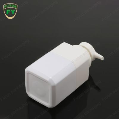 China 27oz 800ml Shampoo Conditioner Packaging Square Shower Gel Bottle With Pump for sale