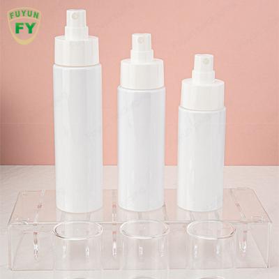 Cina Bottiglia bianca della pompa della lozione dell'ANIMALE DOMESTICO 80ml 100ml 120ml con il chiaro cappuccio in vendita