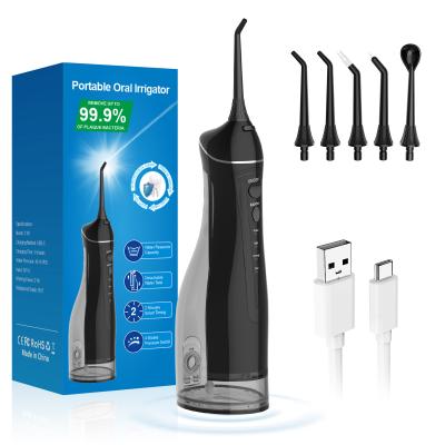 China Flosser de agua dental portátil sin cable con batería de 2500mAh en venta