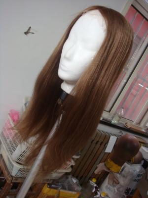 China Human Lace Front Wigs Medium Brown 100 Human Hair Wigs For Ladies for sale