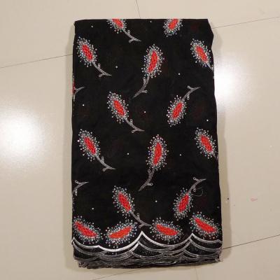 Cina Il nero + tessuti africani rossi del pizzo, vestito da festa nuziale in vendita