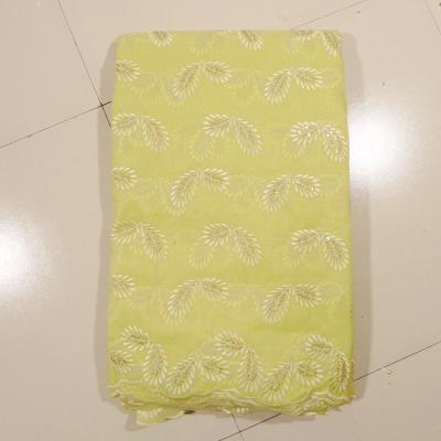 中国 パーティー向きのドレスのアフリカのレースの生地、緑の黄色 販売のため