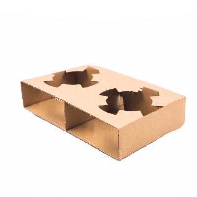 Cina Disposable Cup Holder for Hot or Cold Drinks 2cups 4 Cups Drink Carrier with Handle Kraft Paperboard Coffee Cup Holder in vendita
