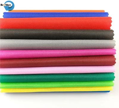 Cina Promotion ss polypropylene cheap material non woven fabric for bag in vendita