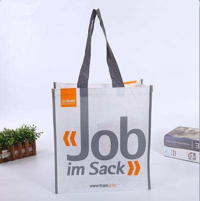 Cina Recycled PP Woven Laminated Shopping Bags for Christmas Advertising in vendita