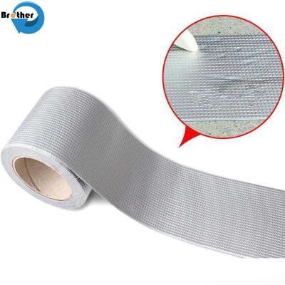 Cina Self Adhesive Vinyl Aluminum Foil Butyl Waterproof Rubber Tape for Fix Roof in vendita