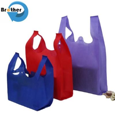 Cina Cheap Price Emboss Non Woven Advertisement Bag Big Size PP Non Woven Shopping T-Shirt Bags for Supermarket in vendita