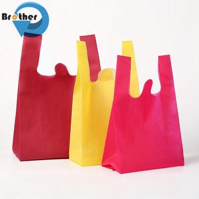 China Wholesale Customizable Eco-Friendly Non-Woven Bag Packing Bag PP Woven Fabric Bag Shopping Bag Tote Bag U-Cut Bag for sale