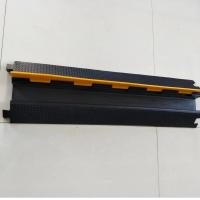 China High Quality Speed Hump Big Ramp Rubber Cable Protector for sale