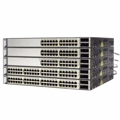 China Interruptor de red C9300-24P-E Interruptores de red POE de 24 puertos con el mejor Full-Duplex Half-Duplex en venta